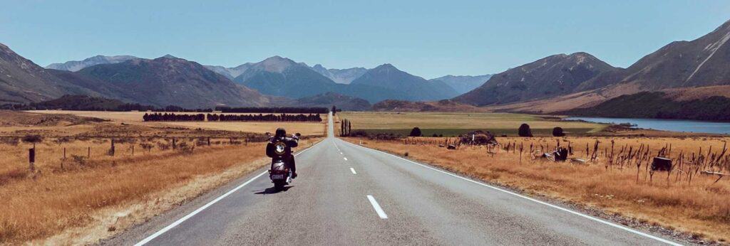 TOP 10 MOTORCYCLE RIDES IN NEW ZEALAND – Planetchopper